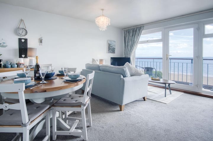 17 Beach Court - 2 Bed Apartment - Saundersfoot - Saundersfoot