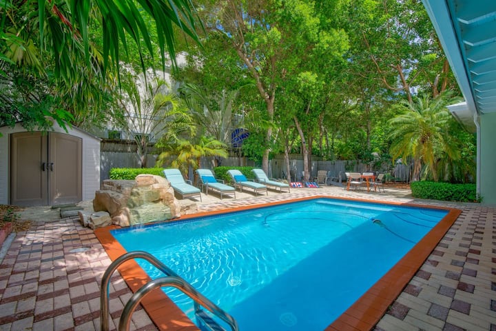 Cozy Coastal House With Heated Pool - Key Largo, FL