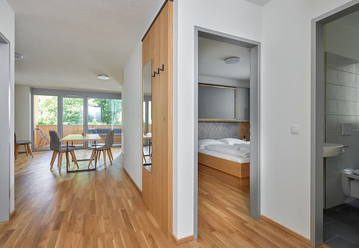 Modernes Apt. Zentral+balkon+fitnessstudio Im Haus - Dalaas