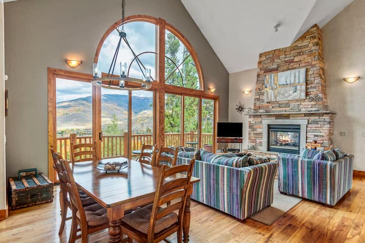 Black Hawk Vista - Sleeps 10 - Silverthorne, CO