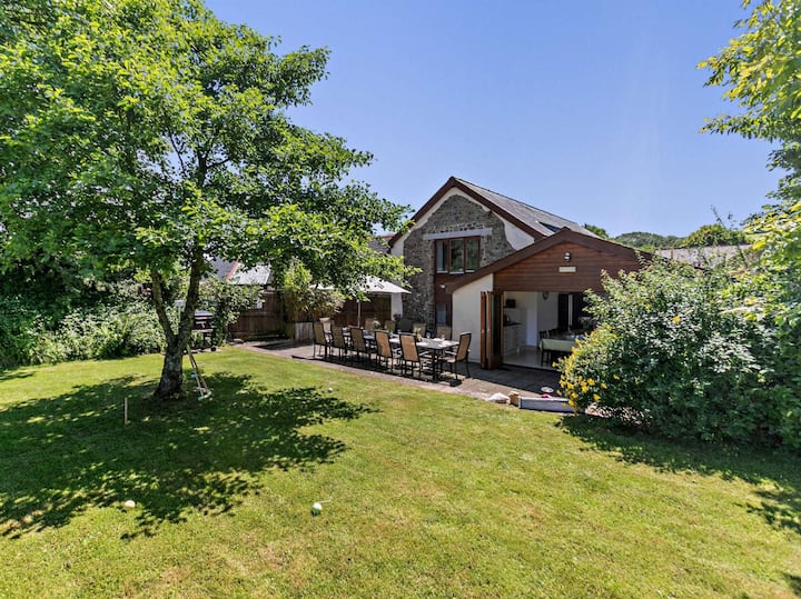 6 Bed In Bideford (Oc-75553) - North Devon District