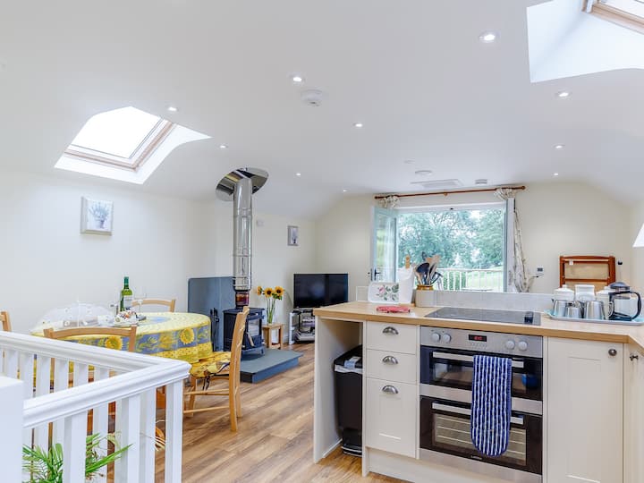 1 Bed In Tregavethan (Lsunf) - Perranporth