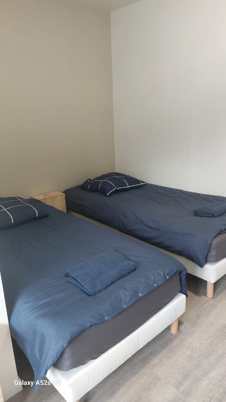 Ser2 Studio Avec Wifi Et Parking à - Saint-Étienne-du-Rouvray