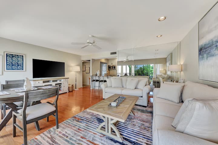 Midnight Cove Ii 533f: Pristine Condo Near Beach - Siesta Key, FL