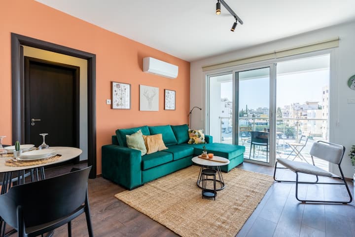 Harbor 204: Stylish 1-bedroom Apartment In Larnaca - Larnaca