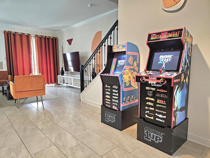 5 Bedroom 4 Bathroom | Townhome With Po | 4249para - Kissimmee