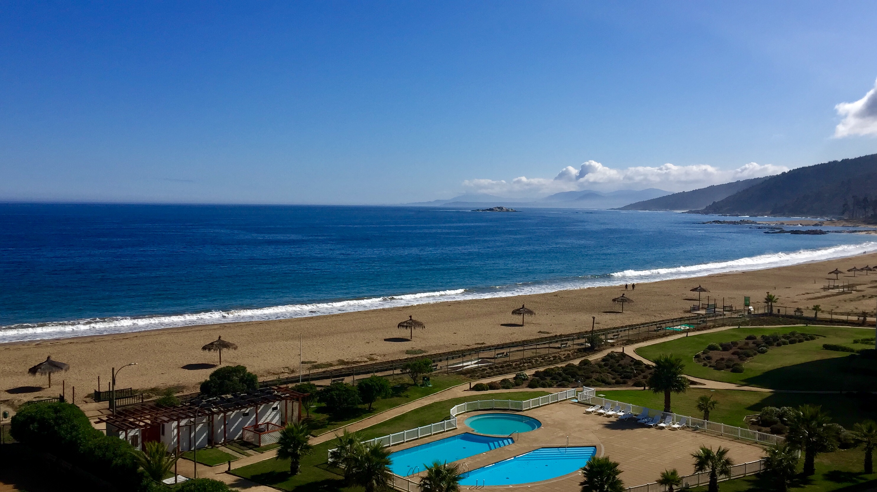 HERMOSA Y ROMANTICA VISTA DE PAPUDO!! - Deptos. en complejo residencial ...