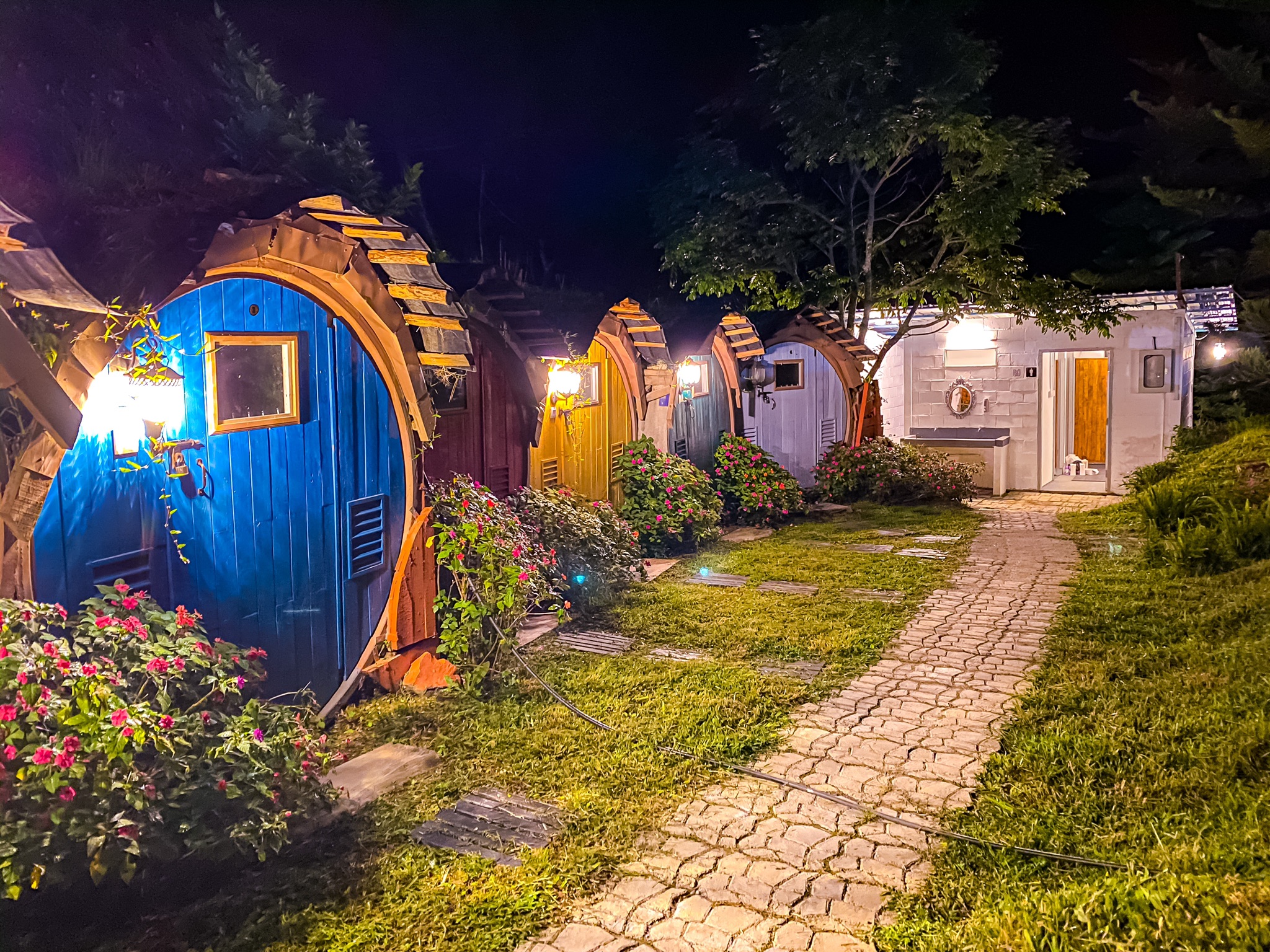 Hobbit Hole - Nature lodges for Rent in Kundasang, Sabah, Malaysia - Airbnb