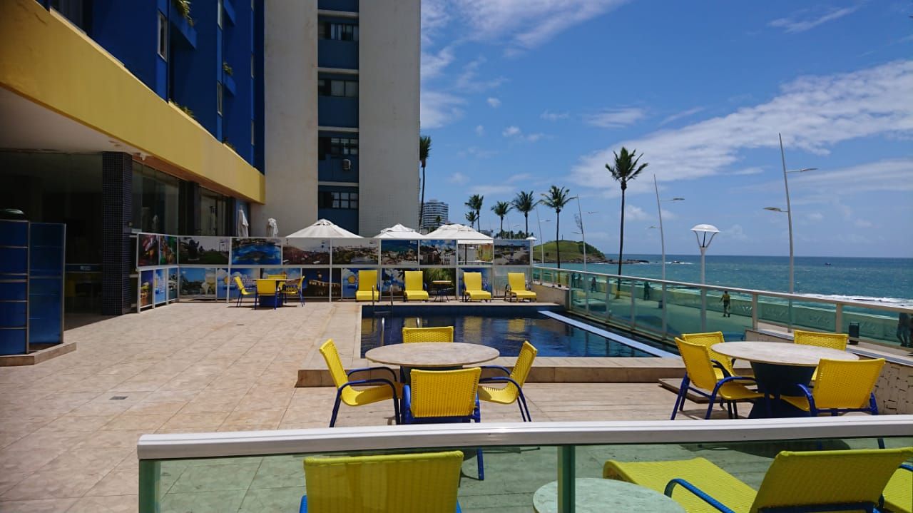 FLAT POL DO SOL DO FAROL DA BARRA - Apartamentos para Alugar em Farol ...