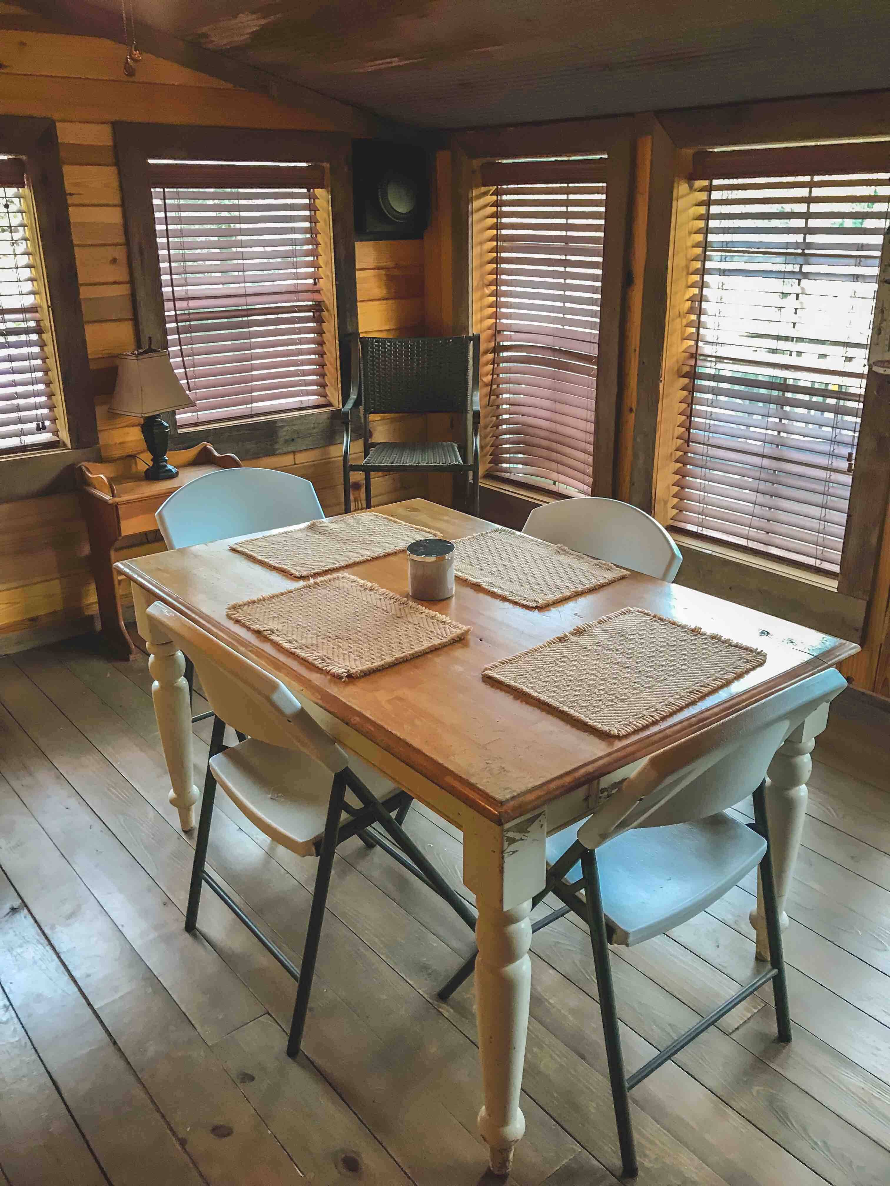 Current River Cabin - Cabins for Rent in Biggers, Arkansas, United ...