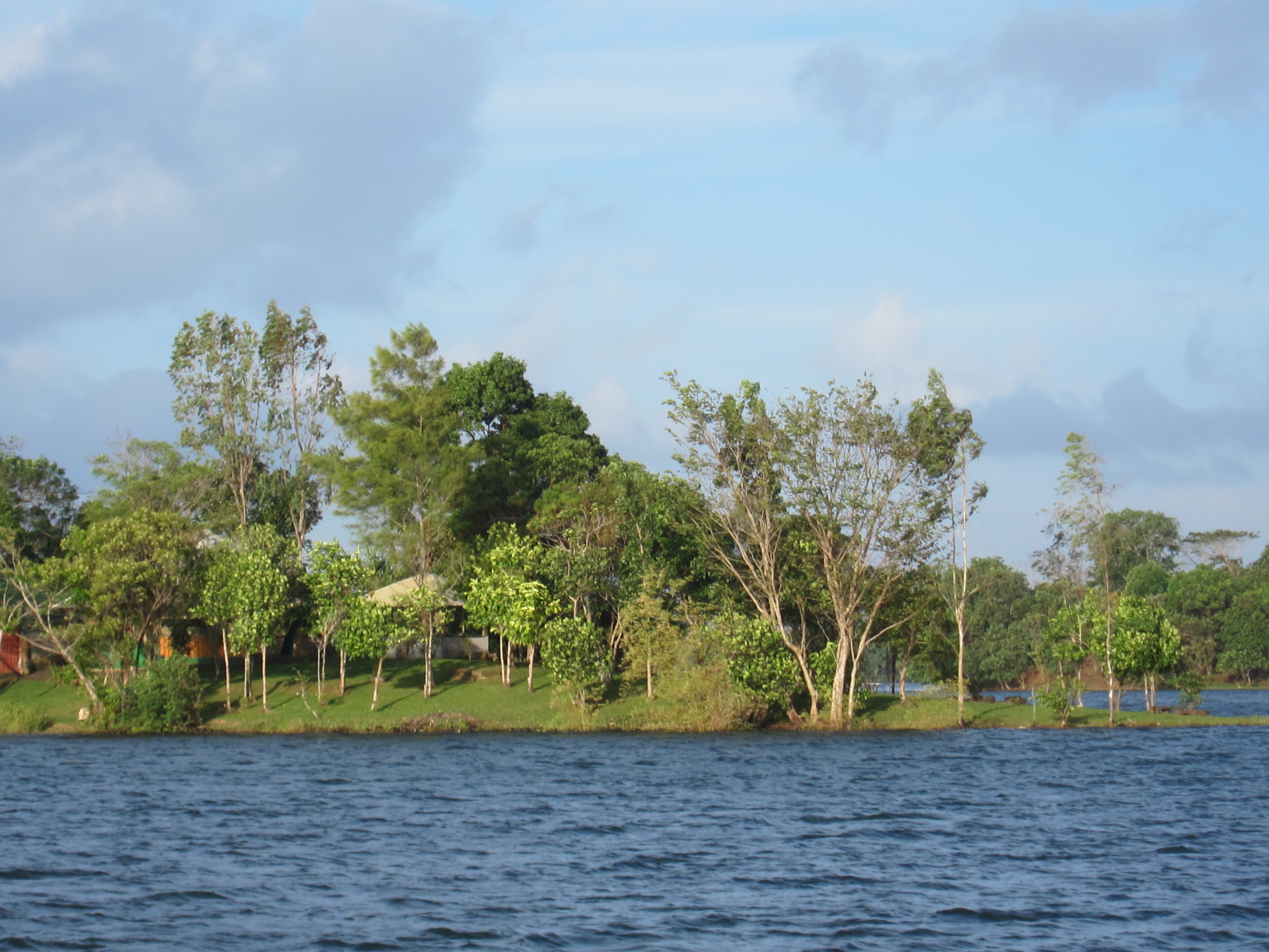 Your own Island in lake near Manila - Houses for Rent in Cavinti ...
