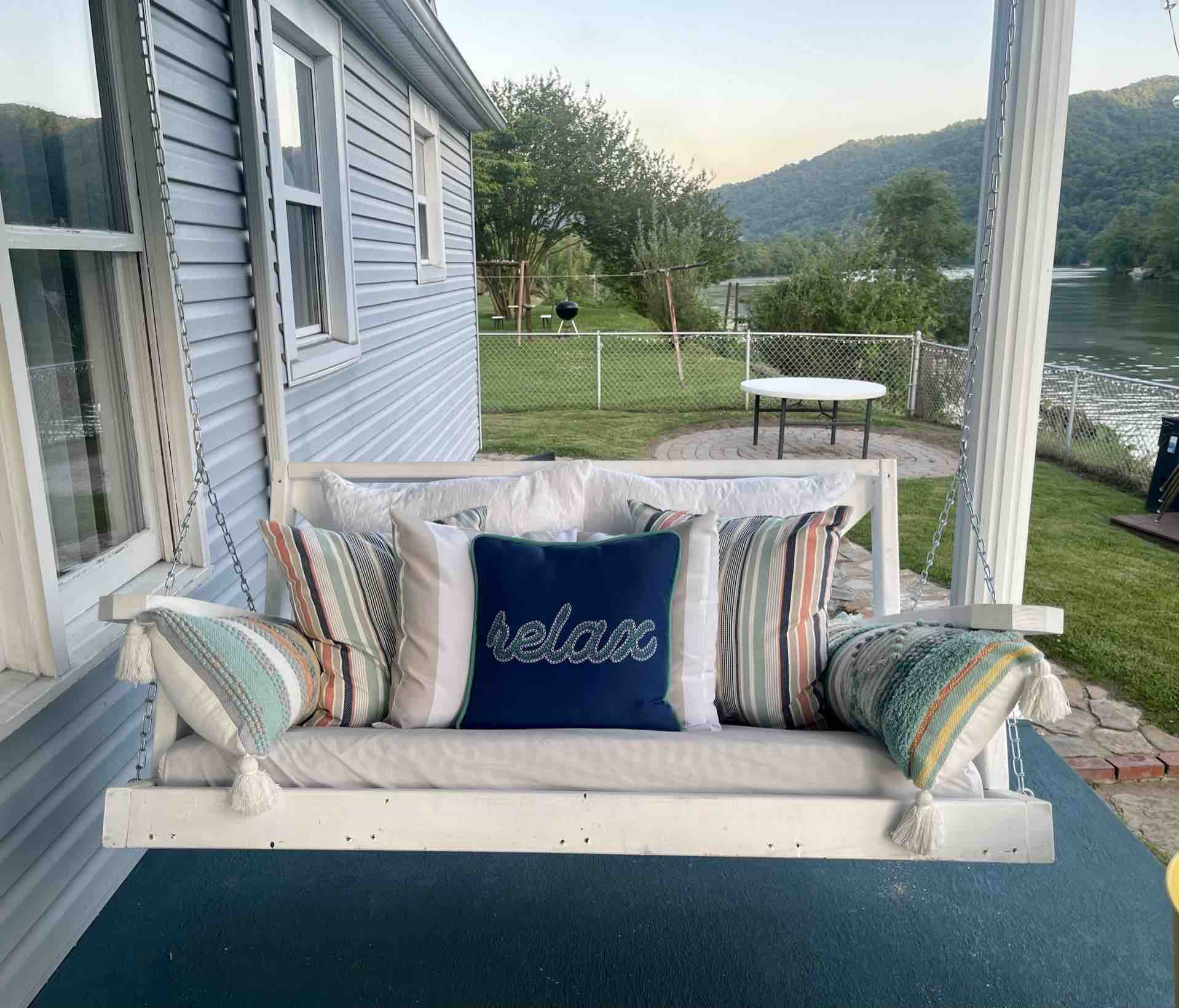 Rose River Cottage-RIVERFRONT-NRG-WATERFALL TRAIL - Cottages for Rent ...