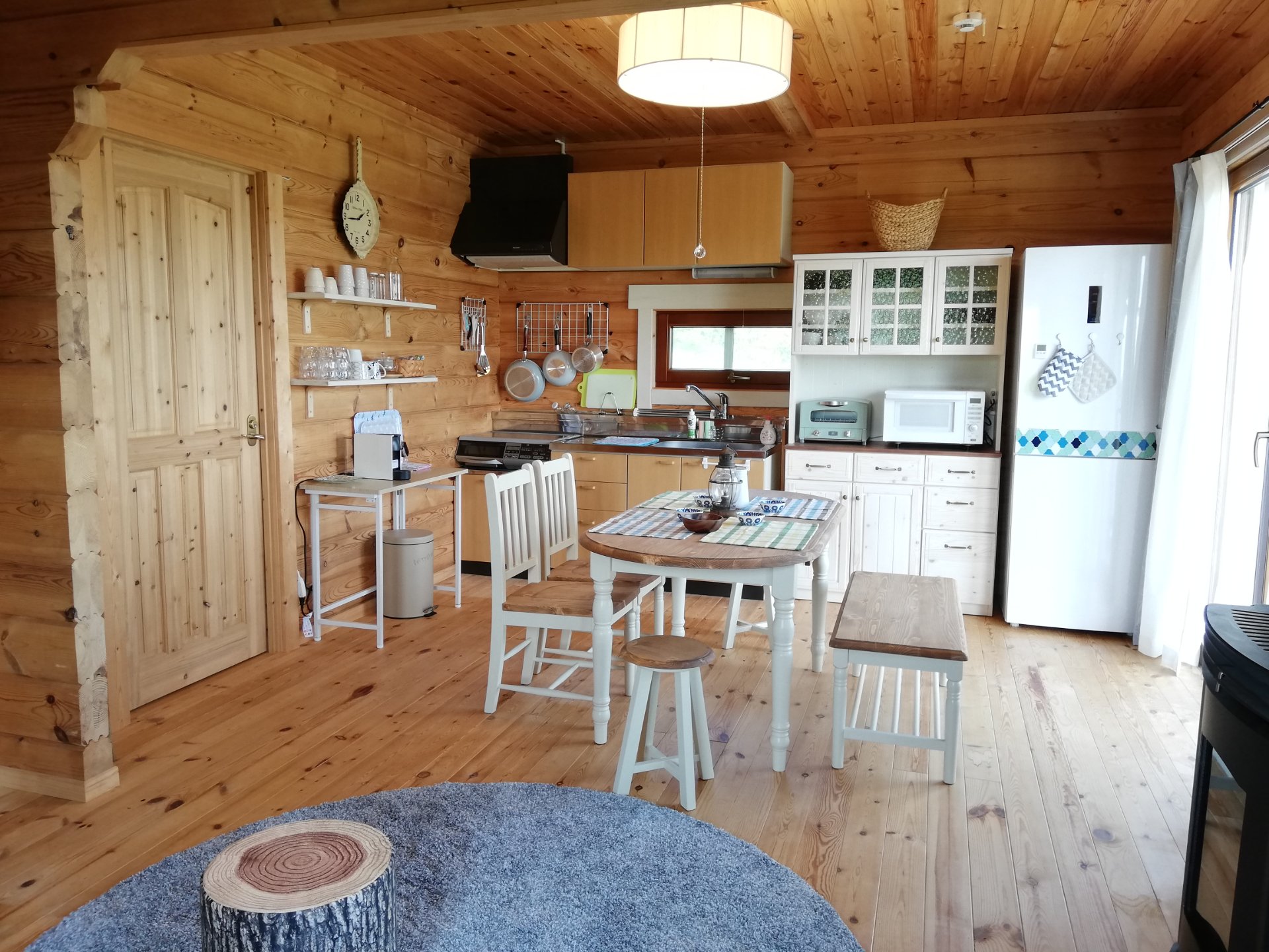 Rustic farm style house with wonderful lake view - Cabins for Rent in ...