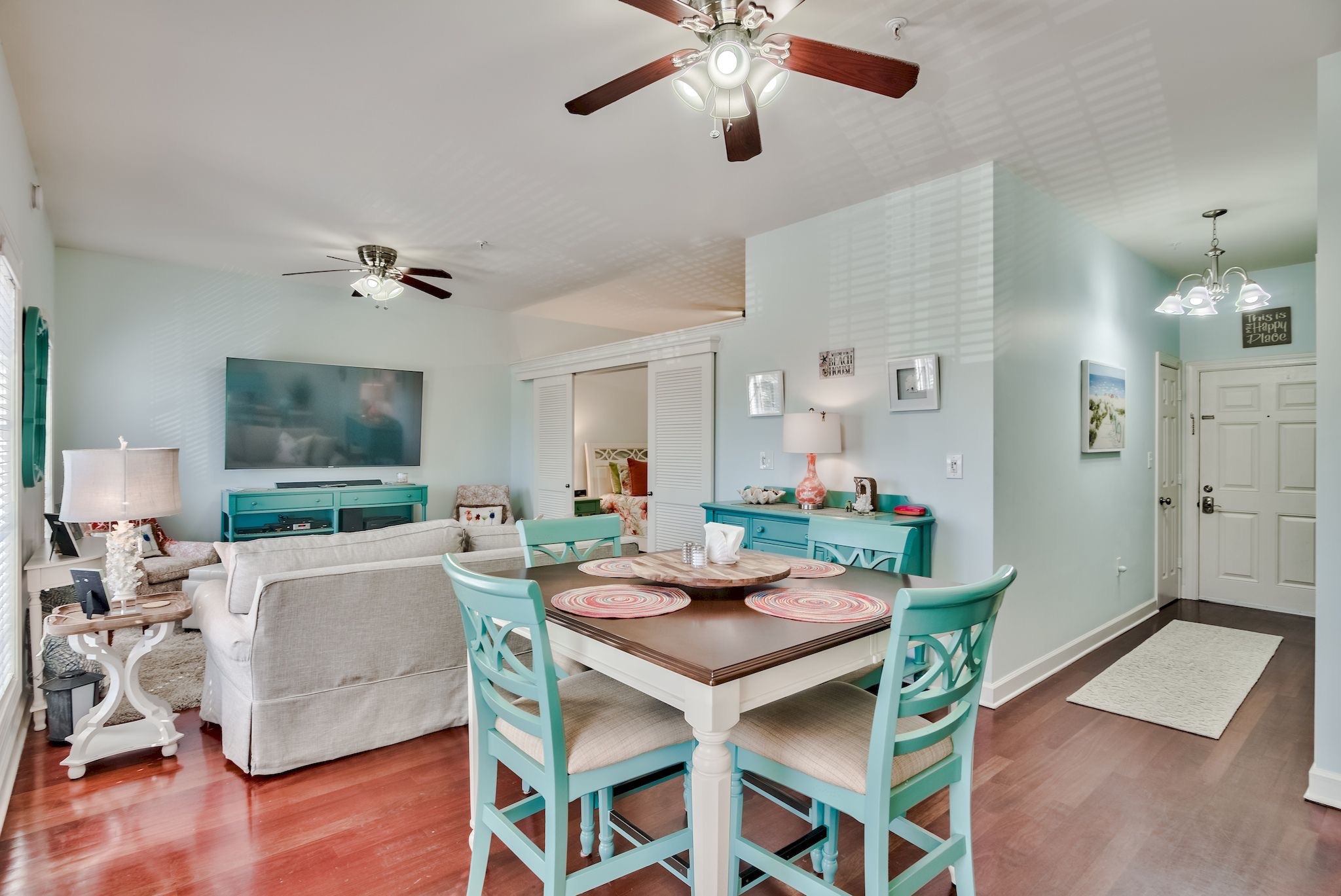 One Bedroom, 620 Sq Ft, Seacrest Beach - Condominiums for Rent in ...