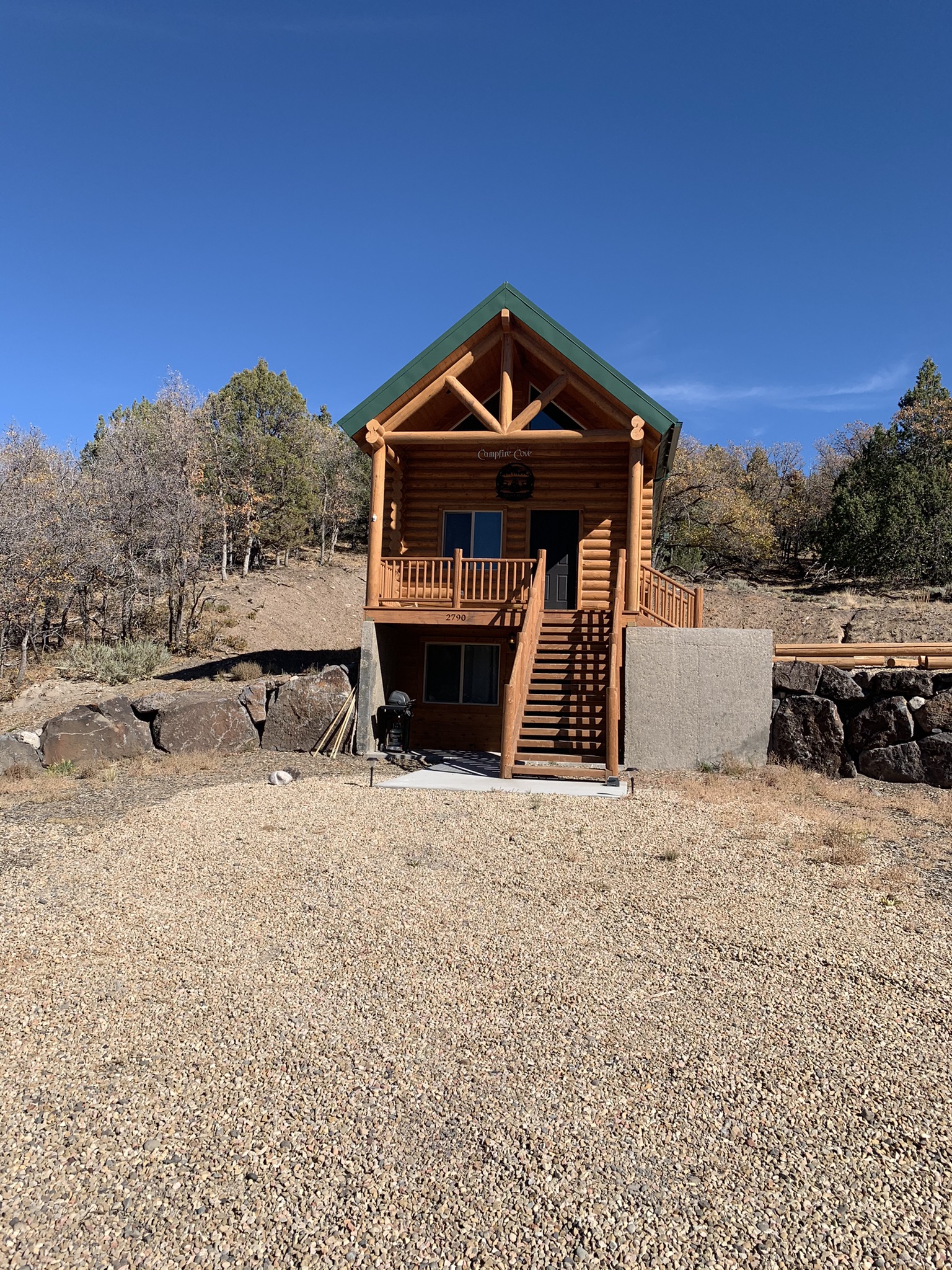 Campfire Cove - Cabins for Rent in Alton, Utah, United States