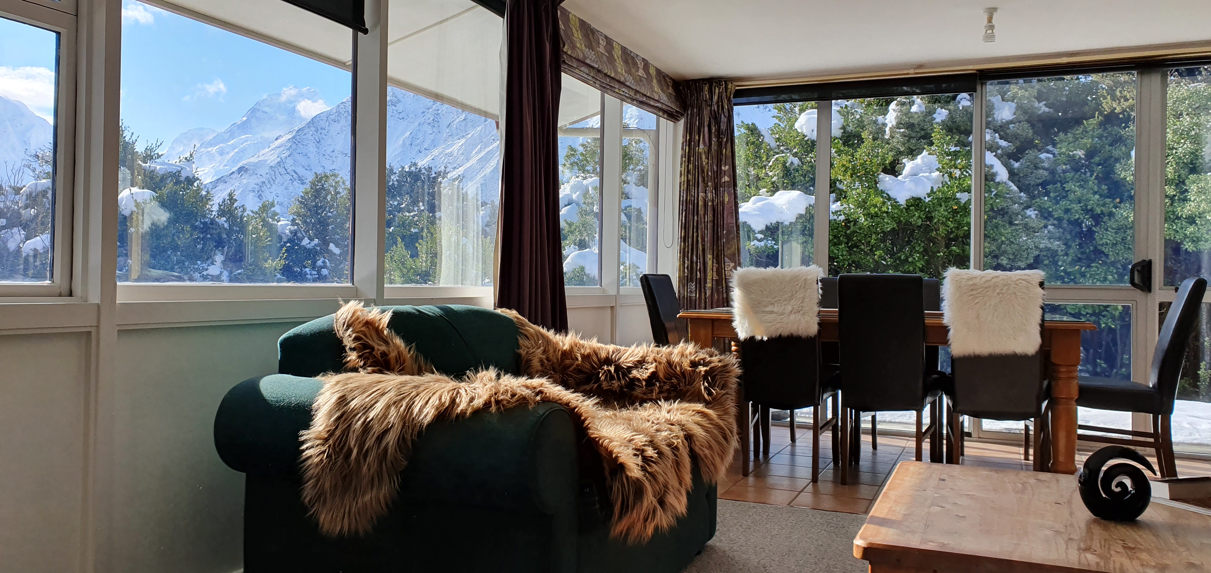 Aoraki Alpine Chalet - Mount Cook Village! - Chalets for Rent in Mount ...