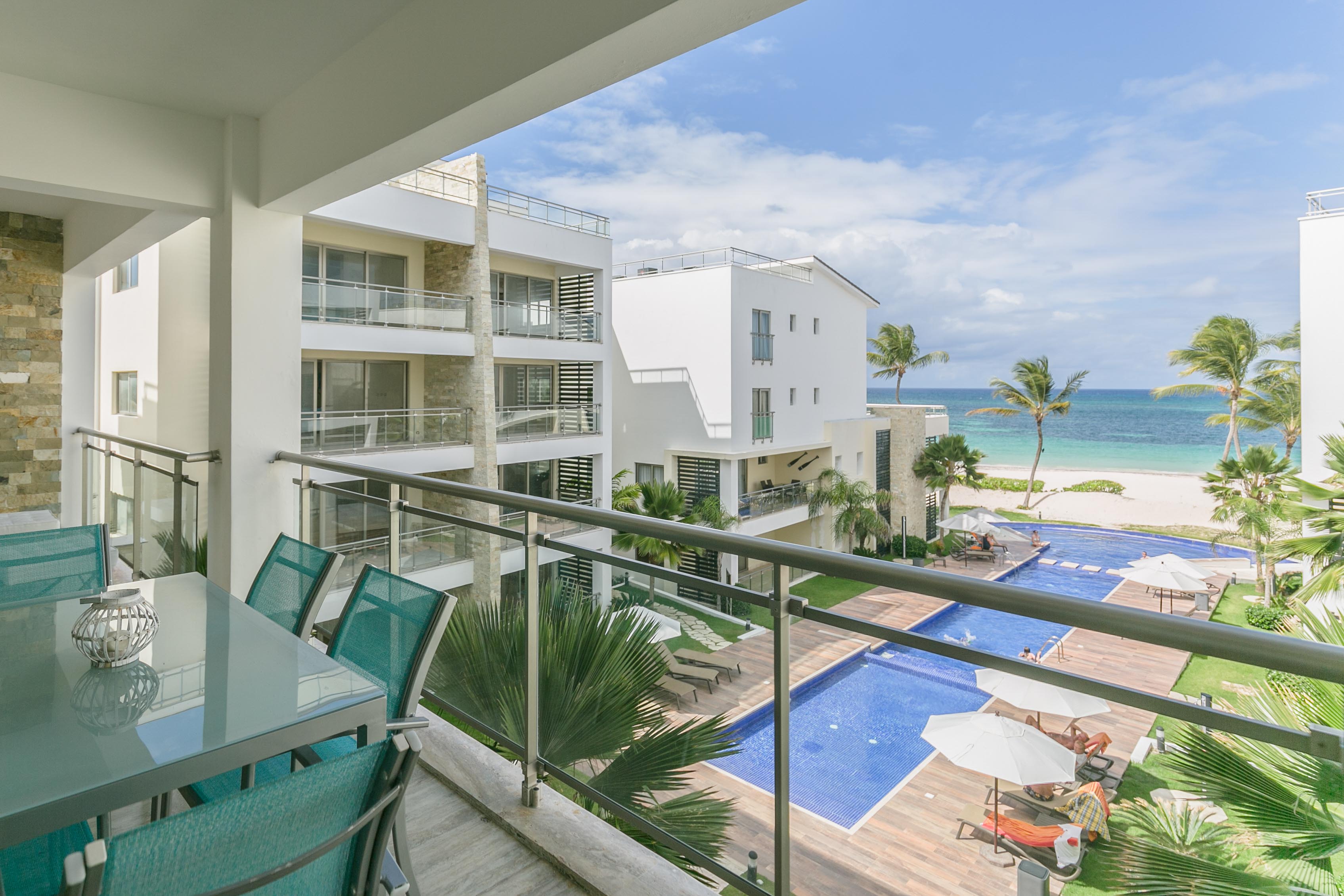 Costa Atlantica C302_Beachfront, Walk Everywhere! - Condominiums for ...