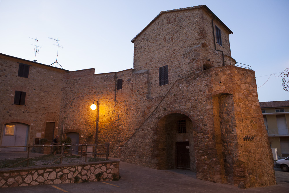 Torretta Medioevale in Toscana - case in affitto a Batignano, Toscana ...