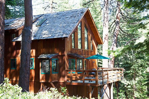 Cozy Forest Cabin - Cabins for Rent in Incline Village, Nevada, United ...