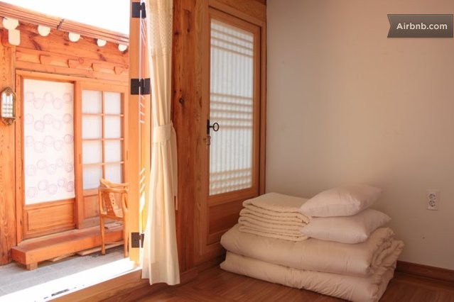 Todaki Korean Traditional House in Jongno-gu