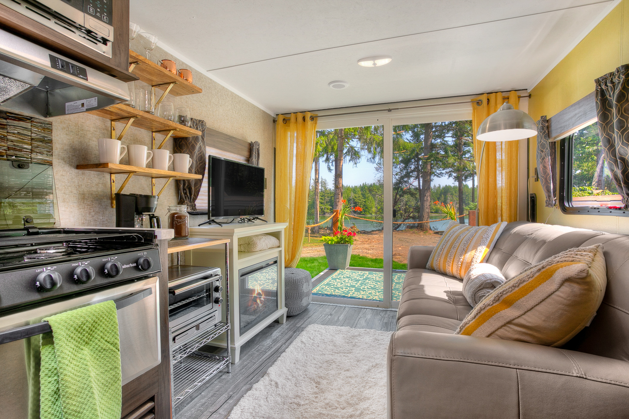 Waterfront Modern Glamping! Hot tub, kayak, SUP! - Campers/RVs for Rent ...