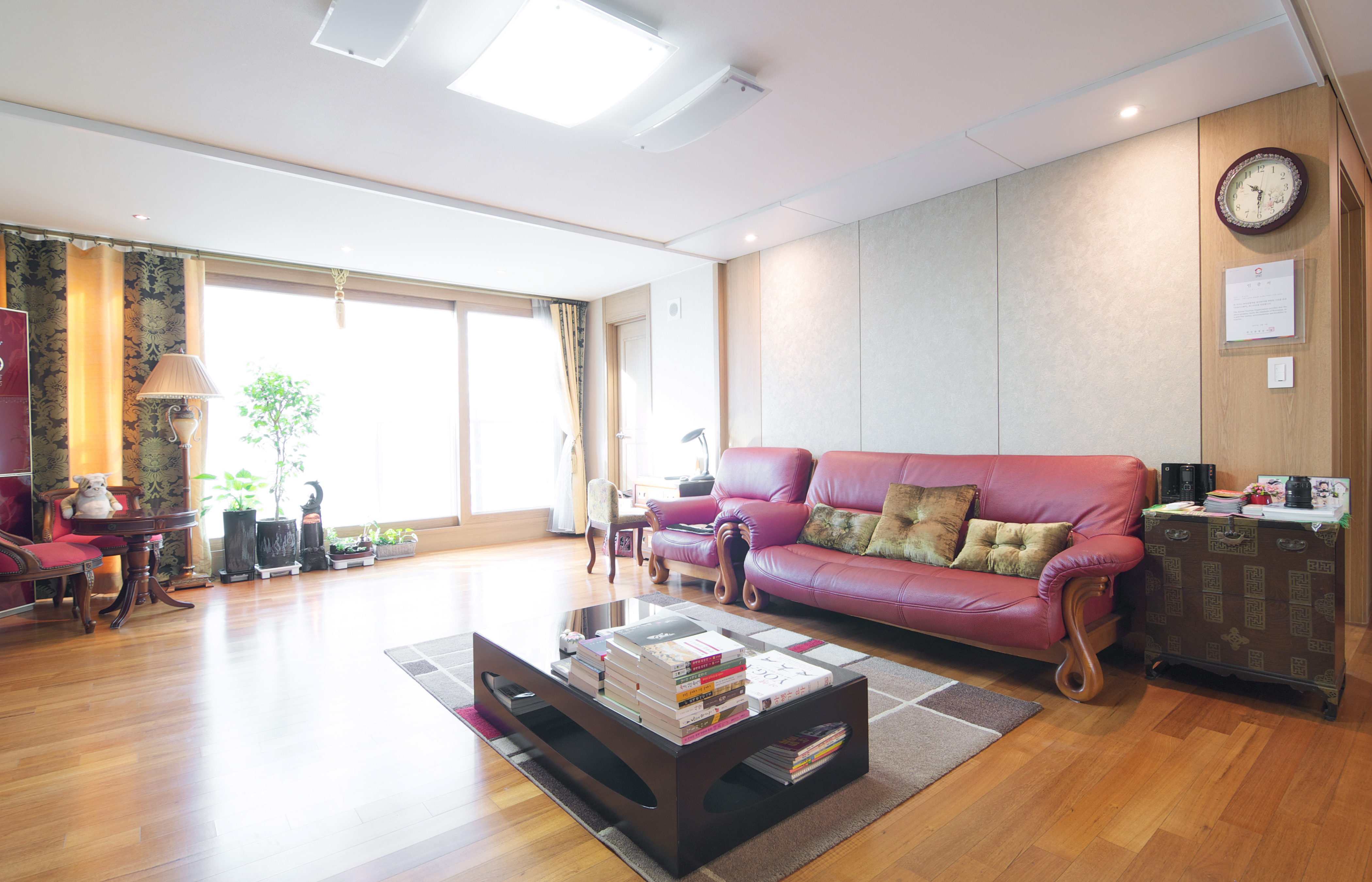 Best Location Luxurious Apartment - Condominiums for Rent in KR, South ...