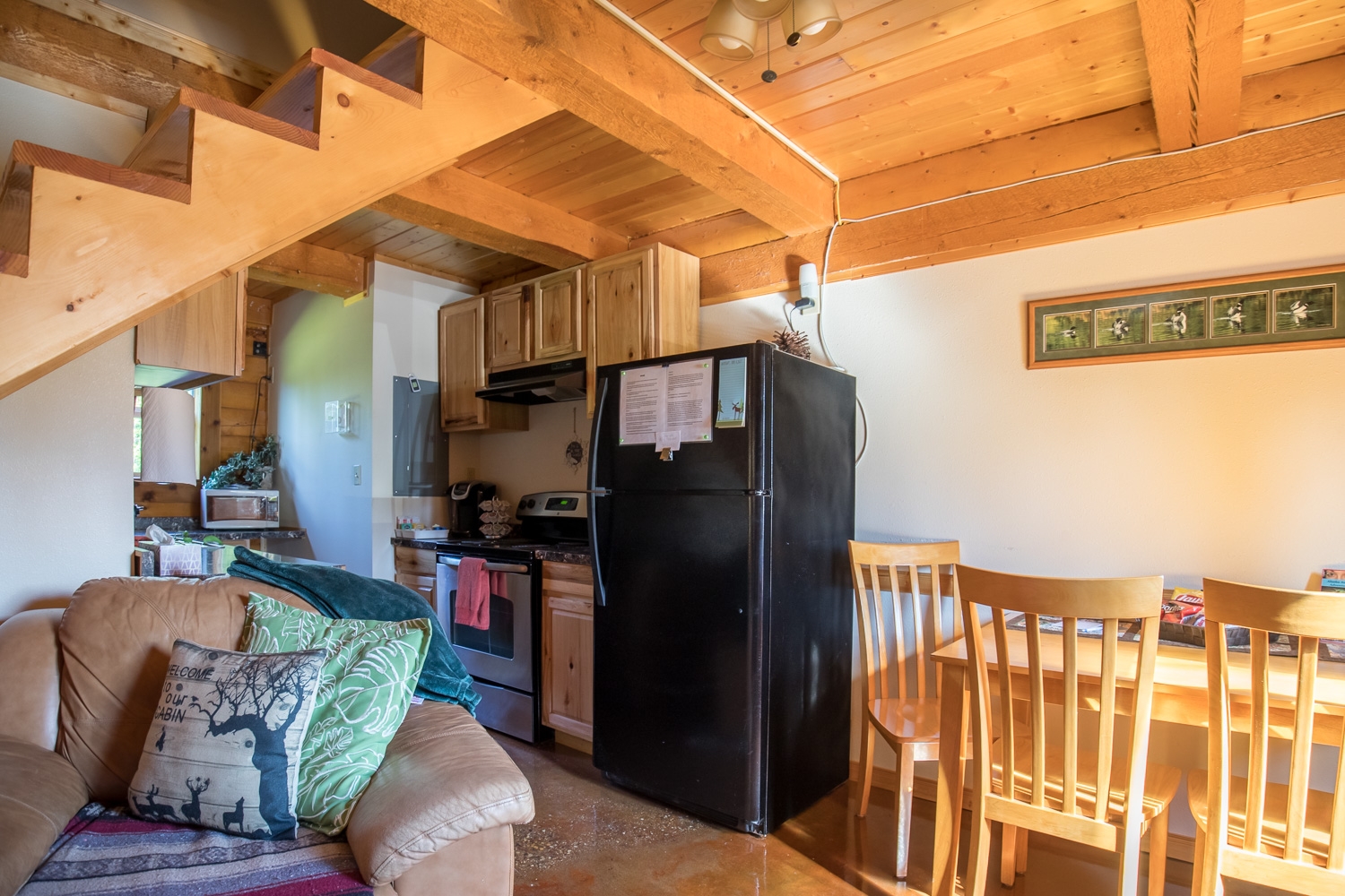 Alaska Aurora Adventures - Cabins for Rent in North Pole, Alaska ...