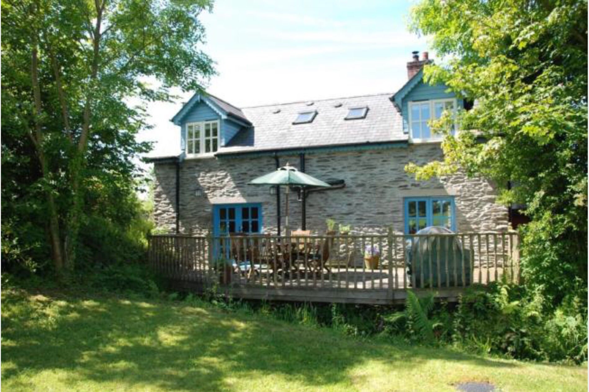 Beehive Cottage. - Cottages for Rent in Maesycrugiau, Wales, United Kingdom