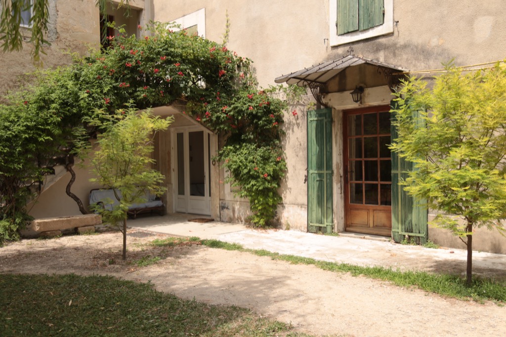 Typical south house in Provence - Houses for Rent in Richerenches ...