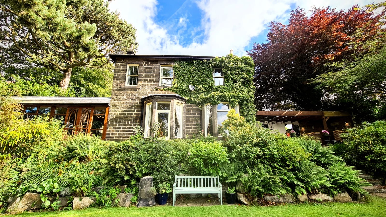 Highfield Matlock, Sleeping 16 Breathtaking Views - Houses for Rent in ...