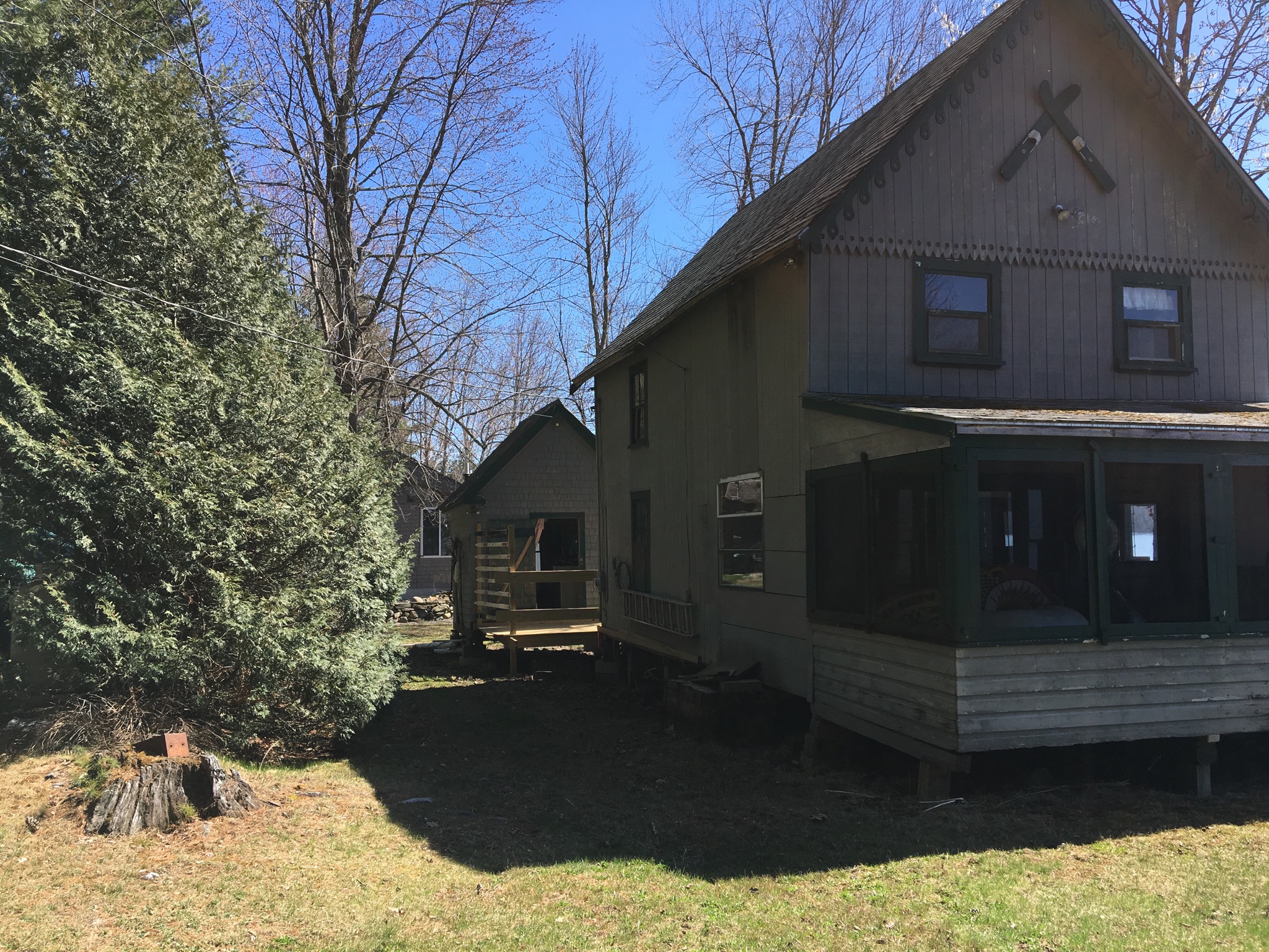 Rustic Lake Side Cabin - Cabins for Rent in Unity, Maine, United States ...
