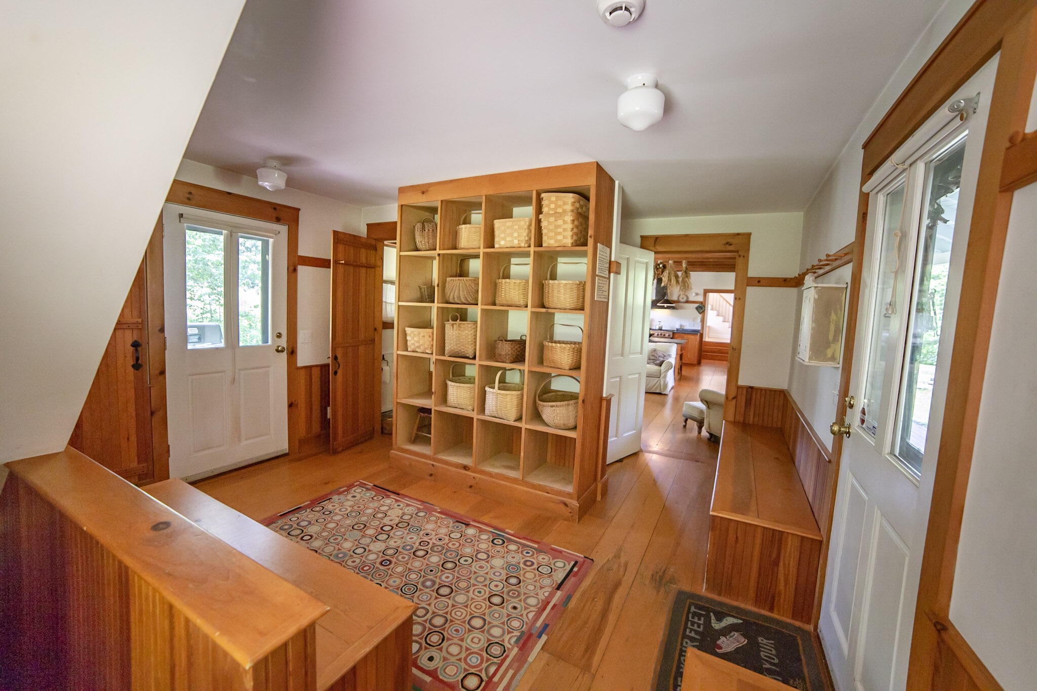 Beautiful Bent Apple Farmhouse - Authentic Vermont - Farm stays for ...