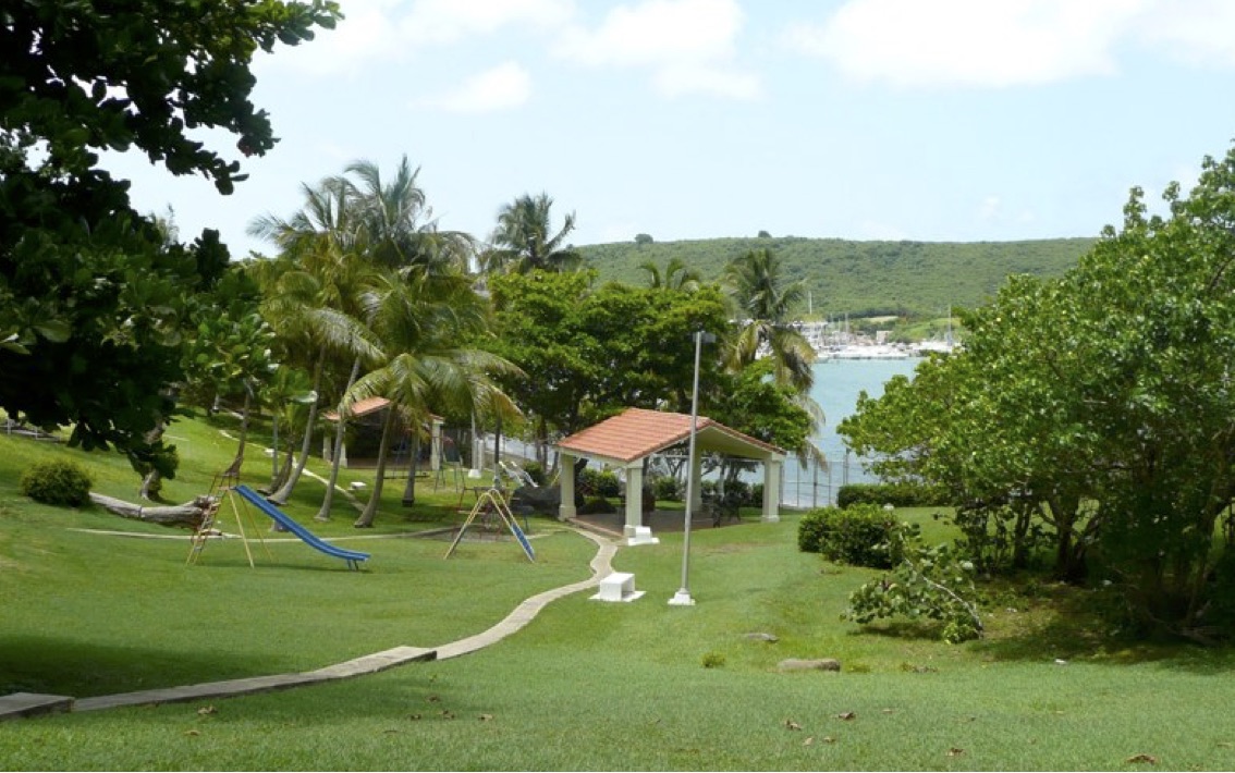 Oceanside Condo w/ striking views - Apartments for Rent in Fajardo ...