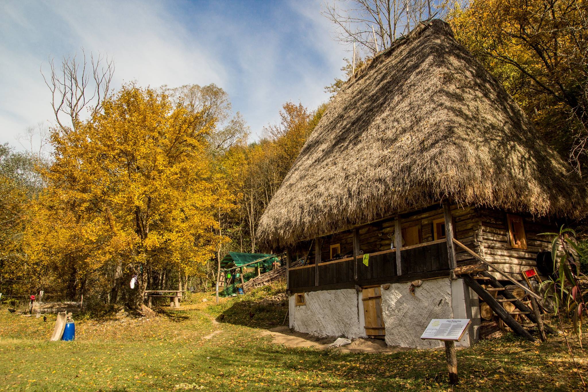 Cheia - the old village in the Apuseni mountains - Huts for Rent in ...