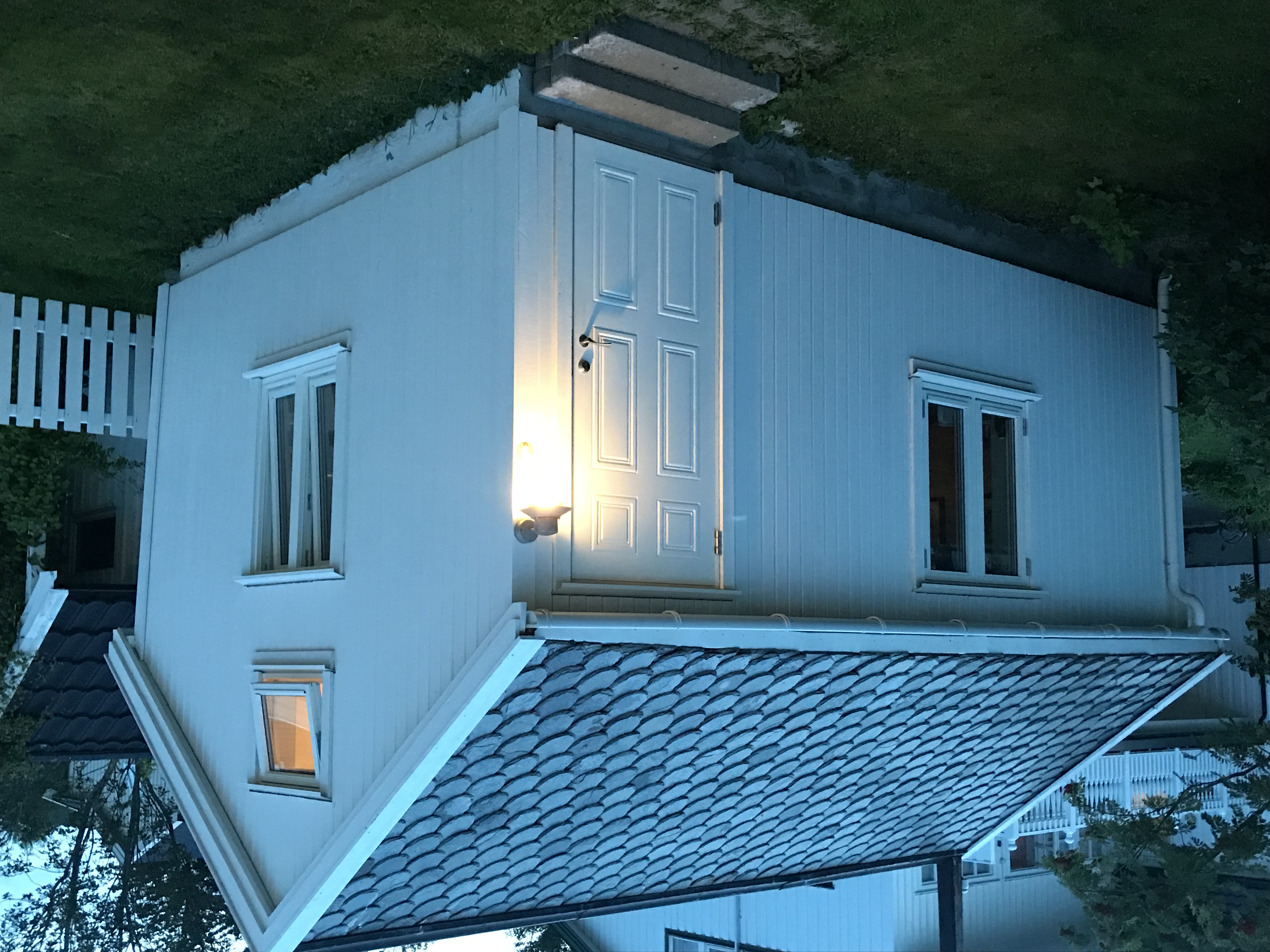 Sjarmerende uthus med hems - Minihus til leie i Bodø, Nordland, Norge