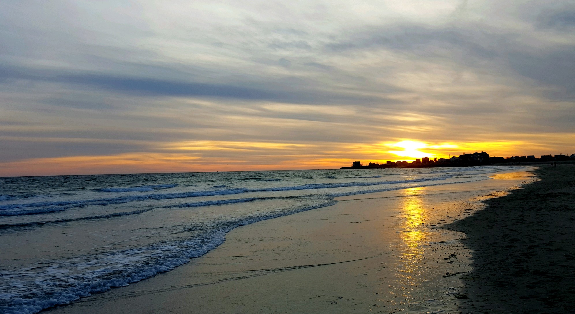 Walk to Matunuck Oyster Bar & East Matunuck Beach - Houses for Rent in ...