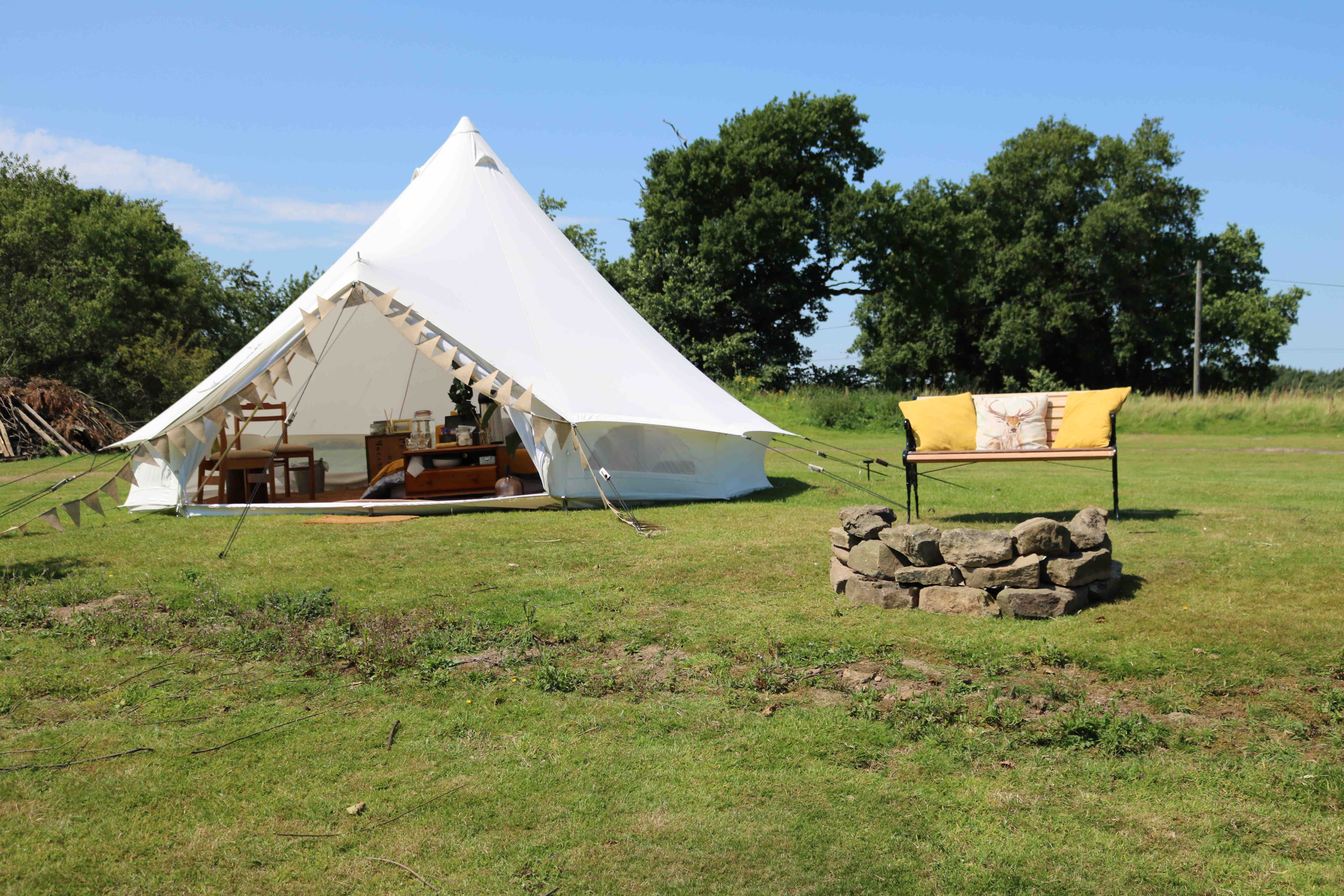 Boer Tent - Delamere Farm Glamping - Yurts for Rent in Warwickshire ...