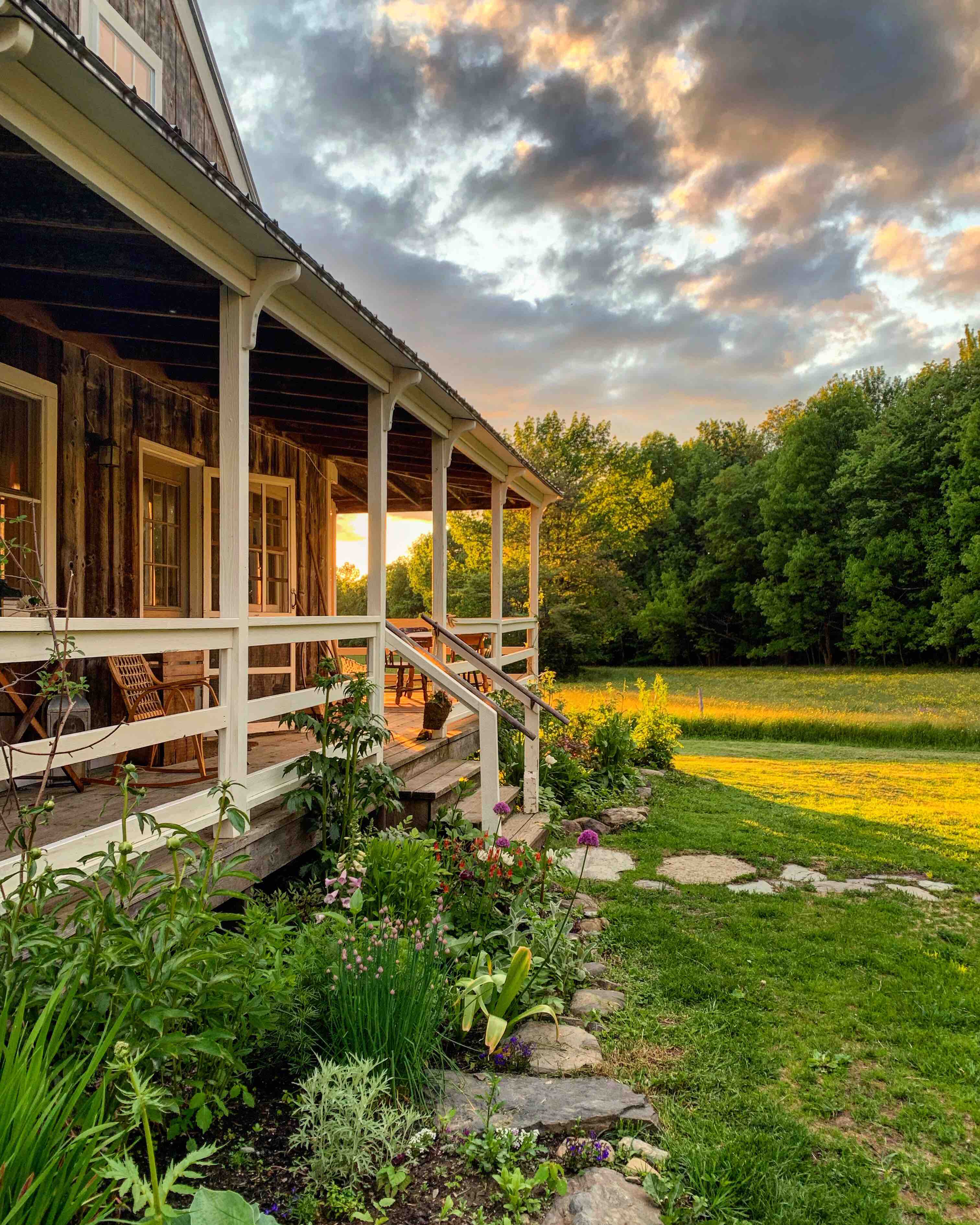 Cozy rustic Cottage // Close to Stowe - Cottages for Rent in Elmore ...