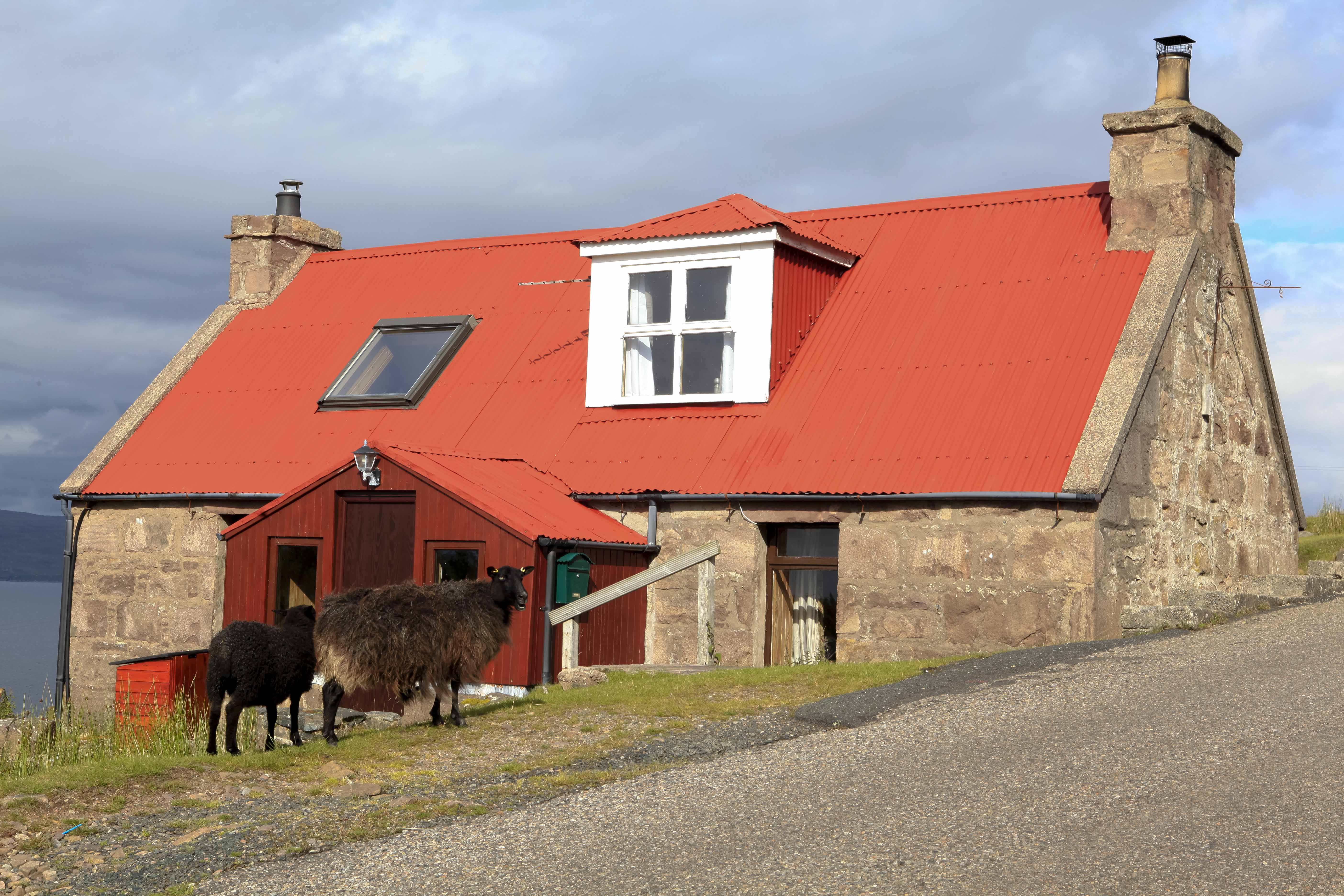 Cottage near Applecross - Cottages for Rent in Fearnmore, Scotland ...