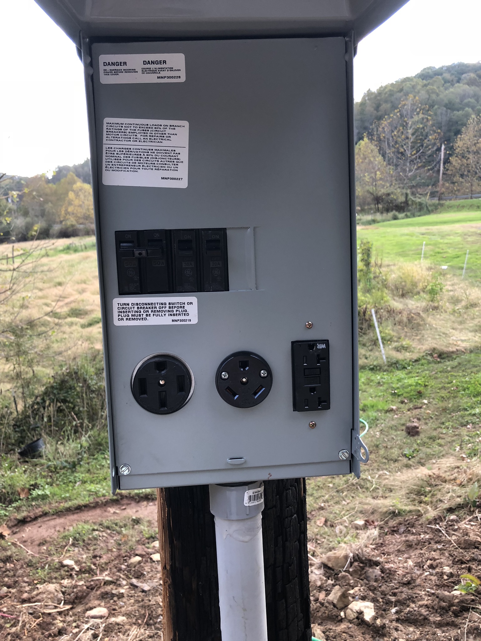 Camper pad, RV pad, WiFi, full hookups 30/50 amp! - Campsites for Rent ...