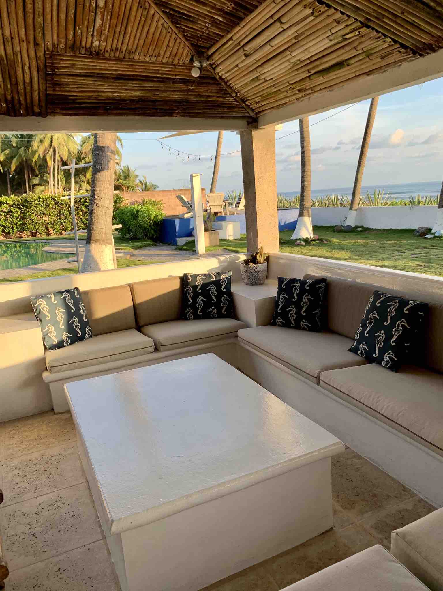 Beautiful Beachfront Villa Metalio Beach - Villas for Rent in Metalio ...