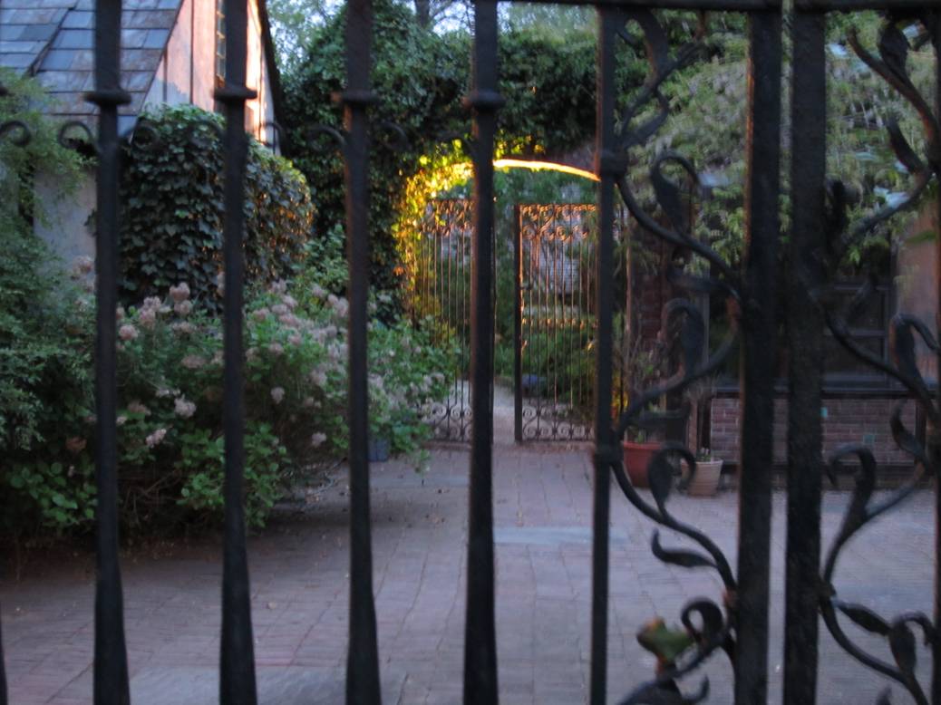 Romantic Gothic Cottage - Walk to New Hope - Cottages for Rent in New ...