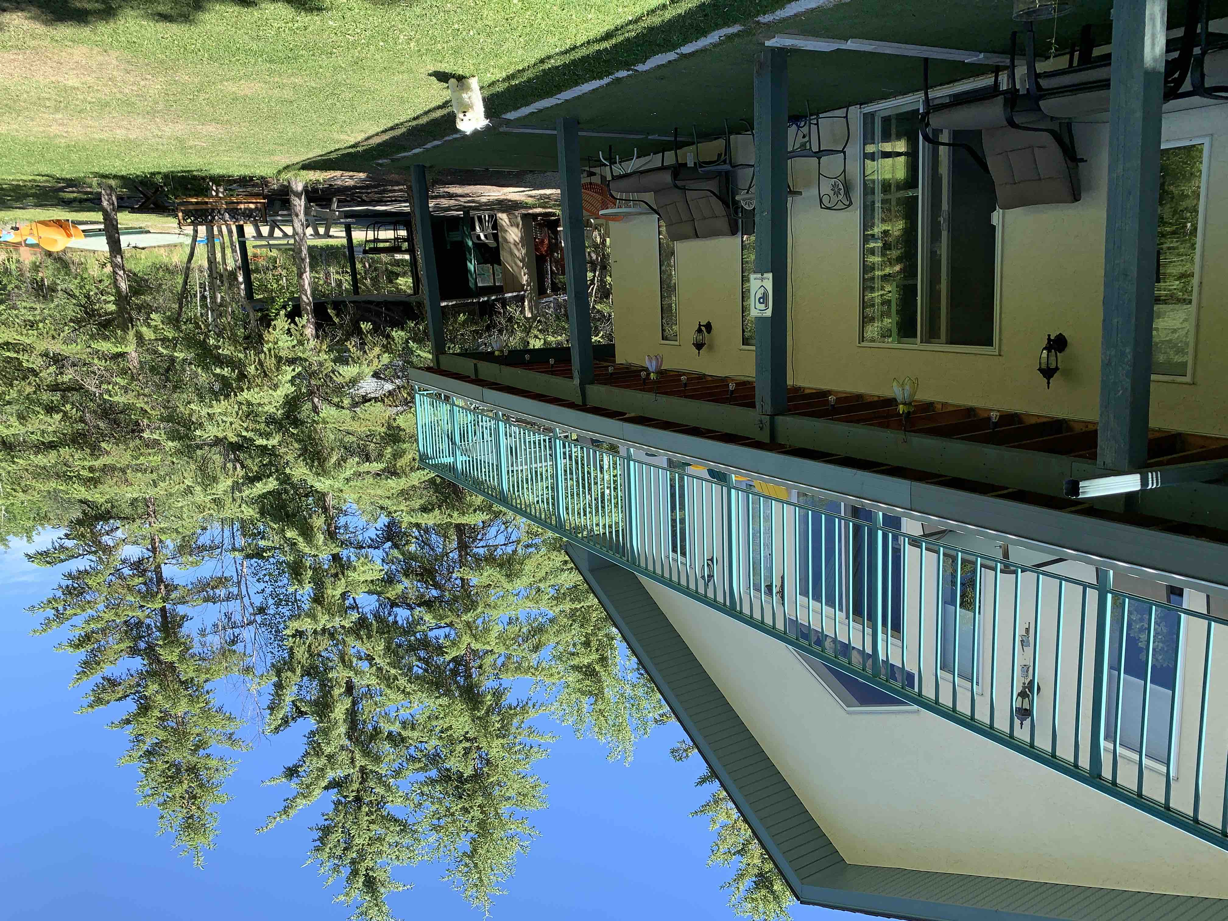 The peaceful house with a beautiful lake - Houses for Rent in Duffield ...