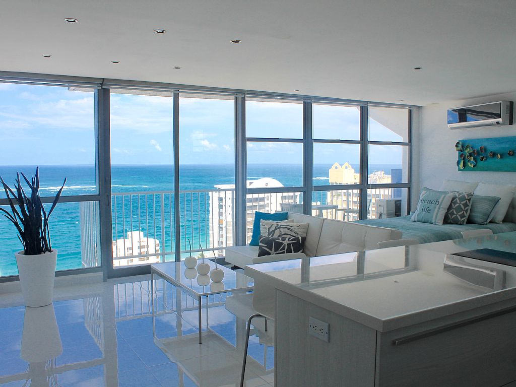 Modern Studio w. Spectacular View, Parking On Site - Lofts for Rent in ...