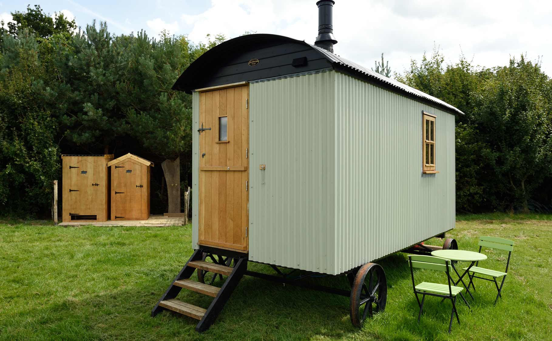 Averys Oak Farm Shepherds Hut in East Sussex, England, United Kingdom ...