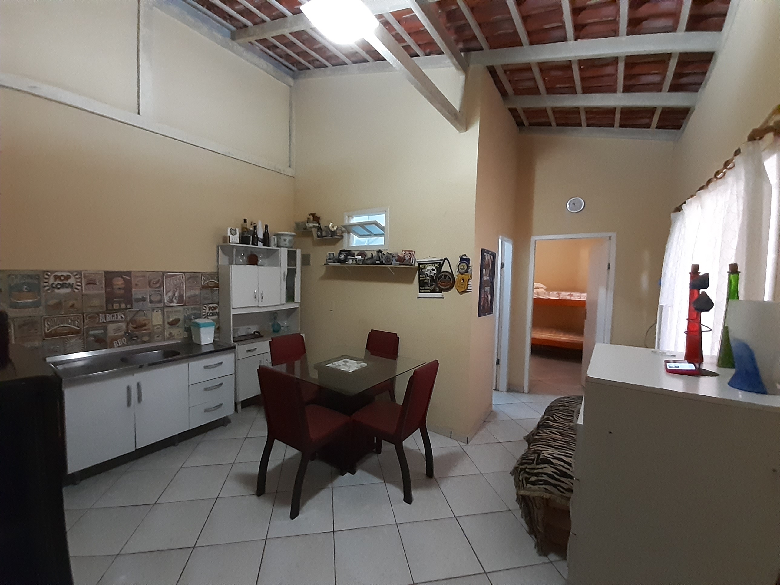 Kitnet na Praia, a 400 metros do mar. - Casas para Alugar em Do Ubatuba ...