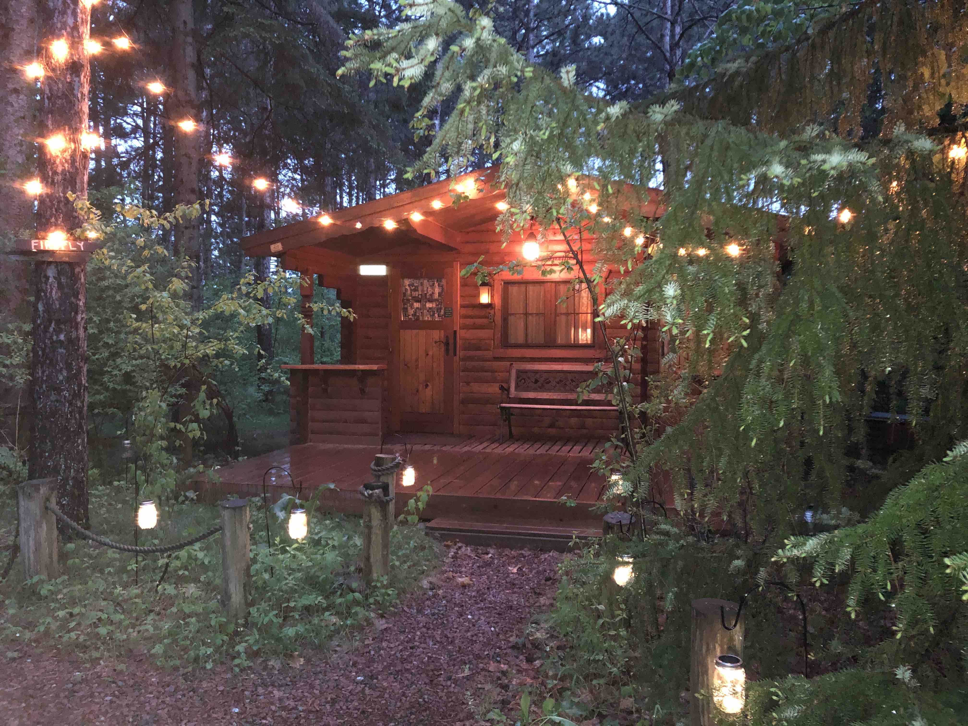 Fancy Fireflies-Charming studio Cabin in Hayward - Cabins for Rent in ...
