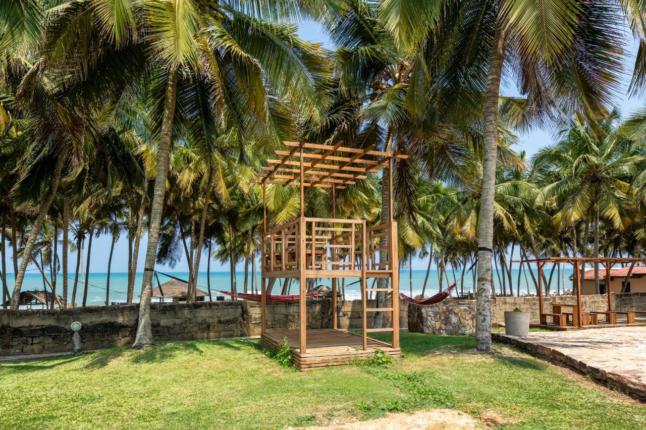 Afro-Breeze Beach House - Vacation homes for Rent in Kasoa, Central ...