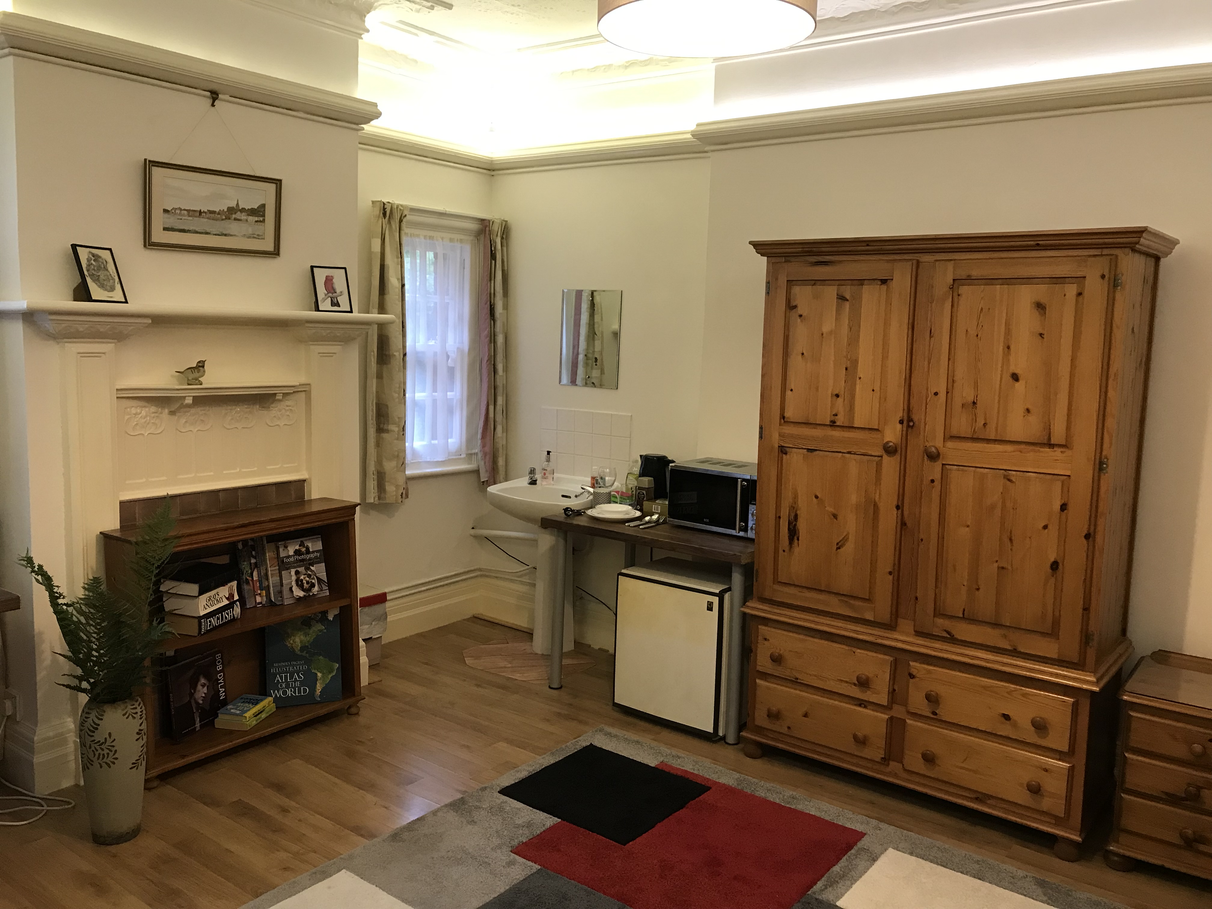 Large Private Room in a Shared House in Beckenham - Houses for Rent in ...