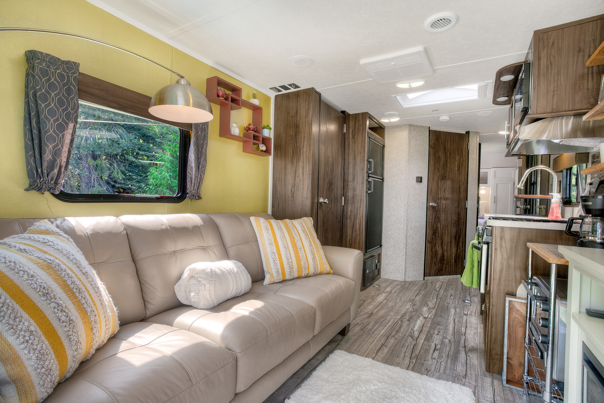 Waterfront Modern Glamping! Hot tub, kayak, SUP! - Campers/RVs for Rent ...